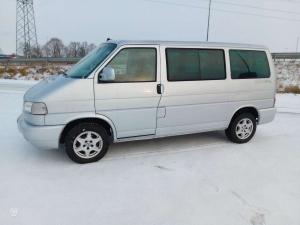 Grey Volkswagen Multivan 2000 in Marijampole, with an engine capacity of 2.50 L and mileage of 290 thousand km for 5600 €, photo 2 on AUTOMOTO.COM.LV