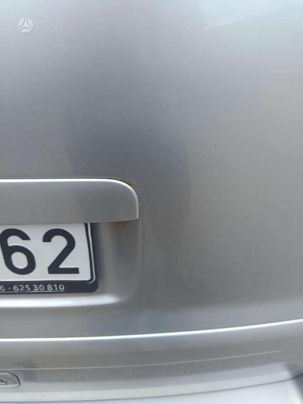 Pelēks Volkswagen Multivan 2004 Elektrėnai, ar dzinēja tilpumu 2.50 L un nobraukumu 341 tūkst. km par 6100 €, foto 7 vietnē AUTOMOTO.COM.LV