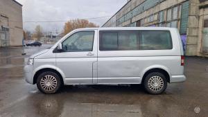 Grey Volkswagen Multivan 2005 in Klaipeda, with an engine capacity of 2.50 L and mileage of 363 thousand km for 4150 €, photo 3 on AUTOMOTO.COM.LV