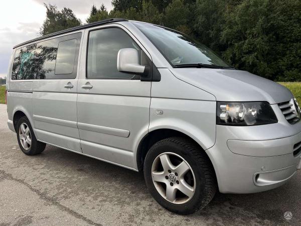 Pelēks Volkswagen Multivan 2006 Plungė, ar dzinēja tilpumu 2.46 L un nobraukumu 261 tūkst. km par 6500 €, foto 4 vietnē AUTOMOTO.COM.LV