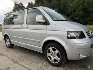Grey Volkswagen Multivan 2006 in Plunge, with an engine capacity of 2.46 L and mileage of 261 thousand km for 6500 €, photo 4 on AUTOMOTO.COM.LV