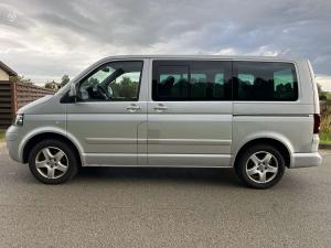 Grey Volkswagen Multivan 2006 in Plunge, with an engine capacity of 2.46 L and mileage of 261 thousand km for 6500 €, photo 9 on AUTOMOTO.COM.LV