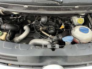 Grey Volkswagen Multivan 2006 in Plunge, with an engine capacity of 2.46 L and mileage of 261 thousand km for 6500 €, photo 29 on AUTOMOTO.COM.LV