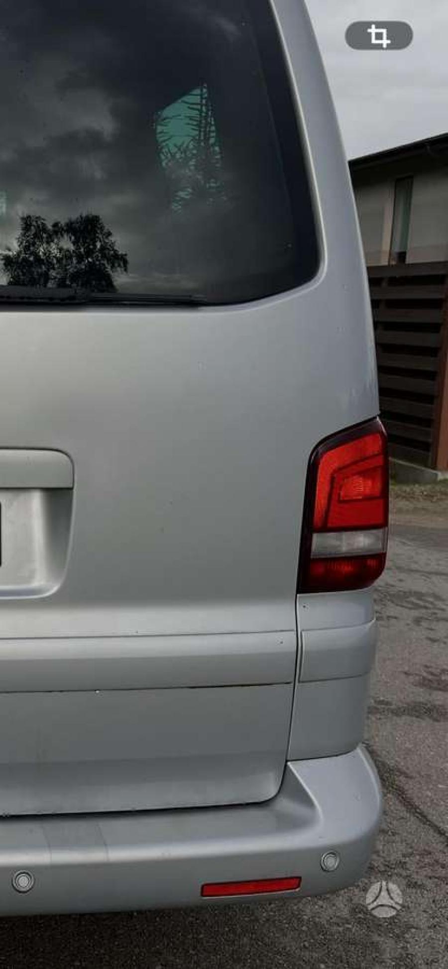 Grey Volkswagen Multivan 2006 in Plunge, with an engine capacity of 2.46 L and mileage of 261 thousand km for 6500 €, photo 31 on AUTOMOTO.COM.LV