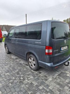 Grey Volkswagen Multivan 2008 in Panevezys, with an engine capacity of 2.50 L and mileage of 305 thousand km for 5900 €, photo 3 on AUTOMOTO.COM.LV