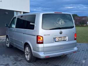 Grey Volkswagen Multivan 2008 in Vilnius, with an engine capacity of 2.46 L and mileage of 336 thousand km for 9000 €, photo 5 on AUTOMOTO.COM.LV