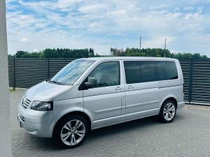 Grey Volkswagen Multivan 2008 in Vilnius, with an engine capacity of 2.46 L and mileage of 336 thousand km for 9000 €, photo 19 on AUTOMOTO.COM.LV