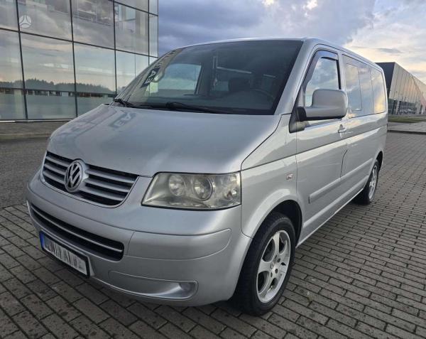 Pelēks Volkswagen Multivan 2008 Panevēža, ar dzinēja tilpumu 1.90 L un nobraukumu 328 tūkst. km par 10499 €, foto 1 vietnē AUTOMOTO.COM.LV