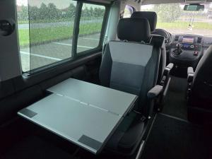 Grey Volkswagen Multivan 2008 in Panevezys, with an engine capacity of 1.90 L and mileage of 328 thousand km for 10499 €, photo 20 on AUTOMOTO.COM.LV