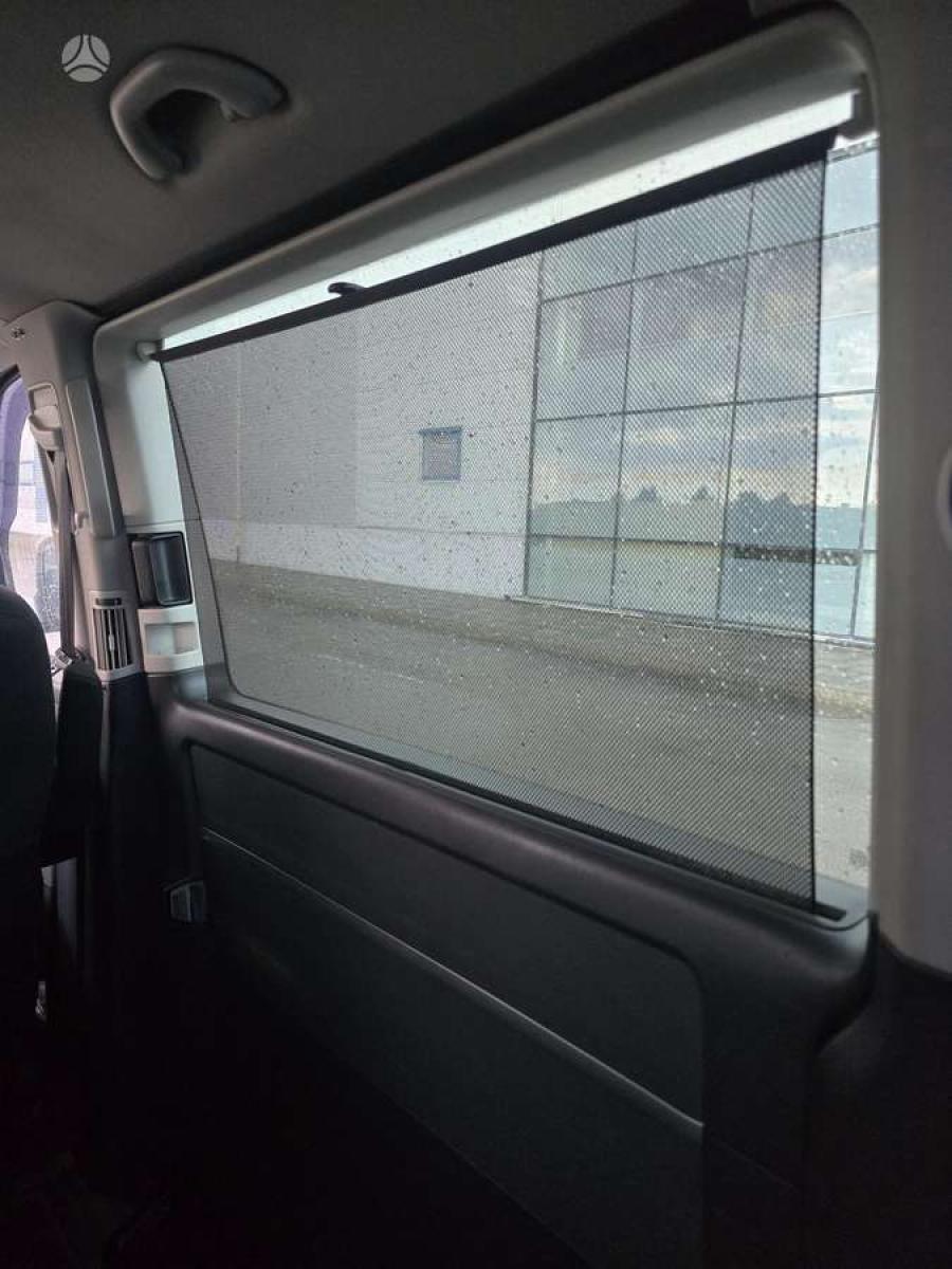 Grey Volkswagen Multivan 2008 in Panevezys, with an engine capacity of 1.90 L and mileage of 328 thousand km for 10499 €, photo 26 on AUTOMOTO.COM.LV
