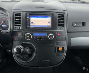 Grey Volkswagen Multivan 2008 in Panevezys, with an engine capacity of 1.90 L and mileage of 328 thousand km for 10499 €, photo 35 on AUTOMOTO.COM.LV