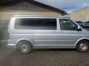 Grey Volkswagen Multivan 2008 in Taurage, with an engine capacity of 2.50 L and mileage of 530 thousand km for 6400 €, photo 3 on AUTOMOTO.COM.LV