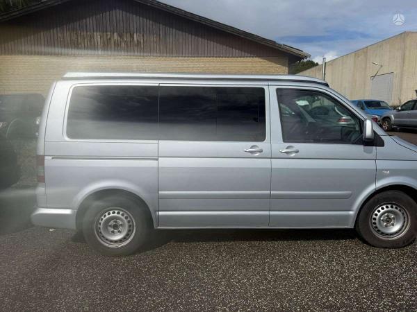 Pelēks Volkswagen Multivan 2008 Tauragė, ar dzinēja tilpumu 2.50 L un nobraukumu 530 tūkst. km par 6400 €, foto 3 vietnē AUTOMOTO.COM.LV