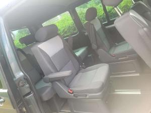 Pelēks Volkswagen Multivan 2009 Vilkaviškis, ar dzinēja tilpumu 2.46 L un nobraukumu 291 tūkst. km par 6600 €, foto 10 vietnē AUTOMOTO.COM.LV