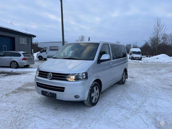 Pelēks Volkswagen Multivan 2010 Kretinga, ar dzinēja tilpumu 2.00 L un nobraukumu 450 tūkst. km par 11650 €, foto 3 vietnē AUTOMOTO.COM.LV