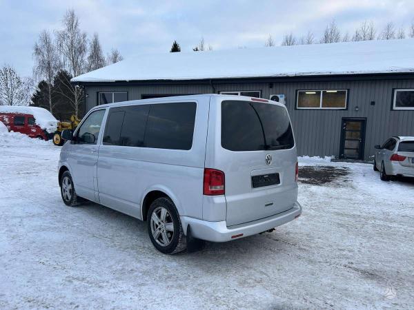 Pelēks Volkswagen Multivan 2010 Kretinga, ar dzinēja tilpumu 2.00 L un nobraukumu 450 tūkst. km par 11650 €, foto 7 vietnē AUTOMOTO.COM.LV