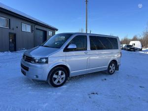 Pelēks Volkswagen Multivan 2010 Kretinga, ar dzinēja tilpumu 2.00 L un nobraukumu 450 tūkst. km par 10750 €, foto  vietnē AUTOMOTO.COM.LV