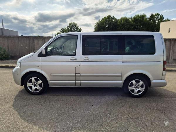 Pelēks Volkswagen Multivan 2010 Mažeikiai, ar dzinēja tilpumu 2.50 L un nobraukumu 310 tūkst. km par 5700 €, foto 2 vietnē AUTOMOTO.COM.LV