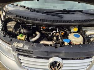 Pelēks Volkswagen Multivan 2010 Mažeikiai, ar dzinēja tilpumu 2.50 L un nobraukumu 310 tūkst. km par 5700 €, foto 14 vietnē AUTOMOTO.COM.LV