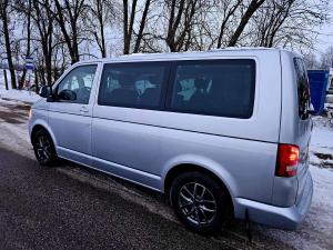 Grey Volkswagen Multivan 2011 in Kaisiadorys, with an engine capacity of 2.00 L and mileage of 260 thousand km for 12000 €, photo 2 on AUTOMOTO.COM.LV