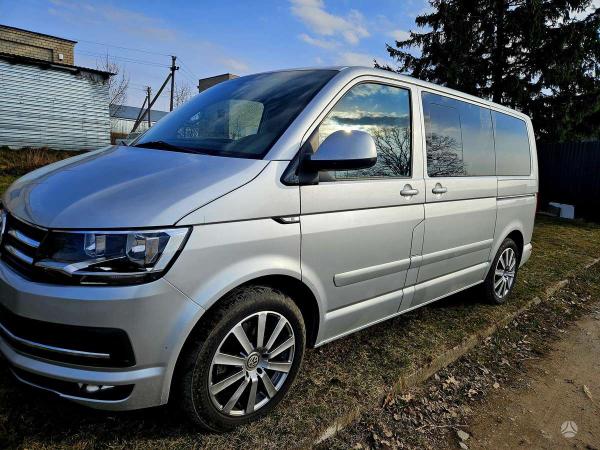 Pelēks Volkswagen Multivan 2011 Kaišiadorys, ar dzinēja tilpumu 2.00 L un nobraukumu 300 tūkst. km par 12900 €, foto 2 vietnē AUTOMOTO.COM.LV