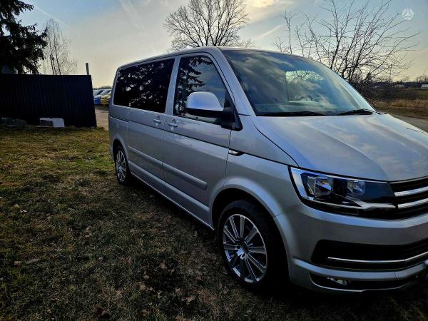 Pelēks Volkswagen Multivan 2011 Kaišiadorys, ar dzinēja tilpumu 2.00 L un nobraukumu 300 tūkst. km par 12900 €, foto 6 vietnē AUTOMOTO.COM.LV