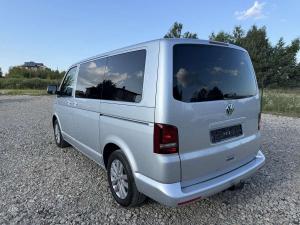 Grey Volkswagen Multivan 2013 in Vilnius, with an engine capacity of 1.97 L and mileage of 267 thousand km for 13950 €, photo 8 on AUTOMOTO.COM.LV