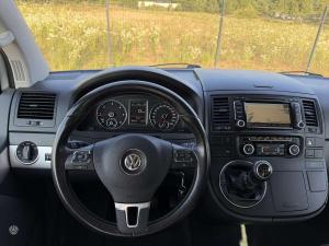 Grey Volkswagen Multivan 2013 in Vilnius, with an engine capacity of 1.97 L and mileage of 267 thousand km for 13950 €, photo 14 on AUTOMOTO.COM.LV