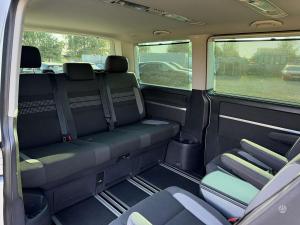 Grey Volkswagen Multivan 2013 in Vilnius, with an engine capacity of 1.97 L and mileage of 267 thousand km for 13950 €, photo 32 on AUTOMOTO.COM.LV