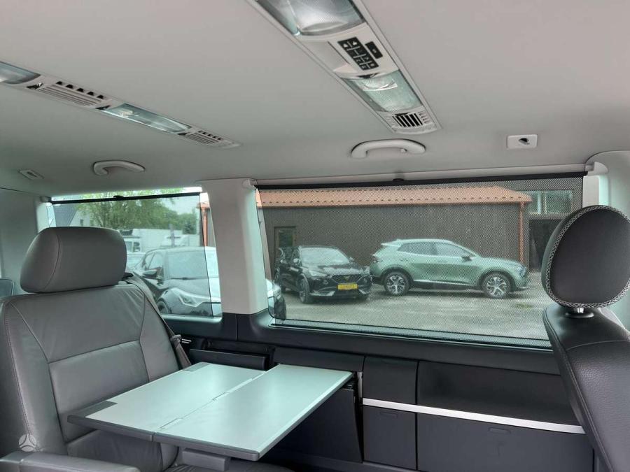 Pelēks Volkswagen Multivan 2013 Klaipėda, ar dzinēja tilpumu 1.97 L un nobraukumu 124 tūkst. km par 24999 €, foto 12 vietnē AUTOMOTO.COM.LV