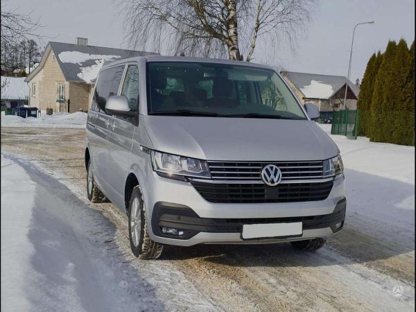Grey Volkswagen Multivan 2015 in Vilnius, with an engine capacity of 2.00 L and mileage of 181 thousand km for 20000 €, photo 3 on AUTOMOTO.COM.LV
