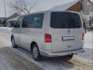 Pelēks Volkswagen Multivan 2015 Viļņa, ar dzinēja tilpumu 2.00 L un nobraukumu 181 tūkst. km par 20000 €, foto 6 vietnē AUTOMOTO.COM.LV