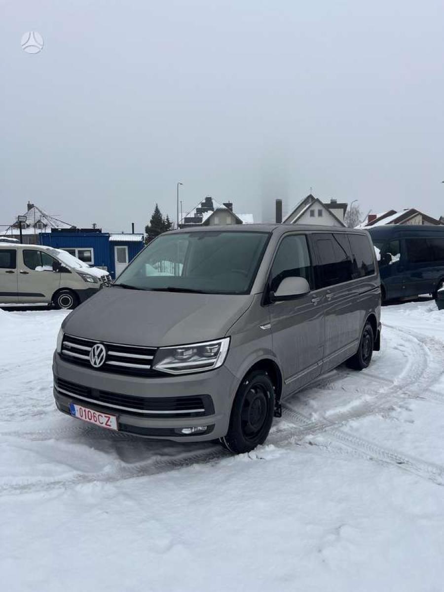 Grey Volkswagen Multivan 2016 in Klaipeda, with an engine capacity of 2.00 L and mileage of 307 thousand km for 23900 €, photo 1 on AUTOMOTO.COM.LV
