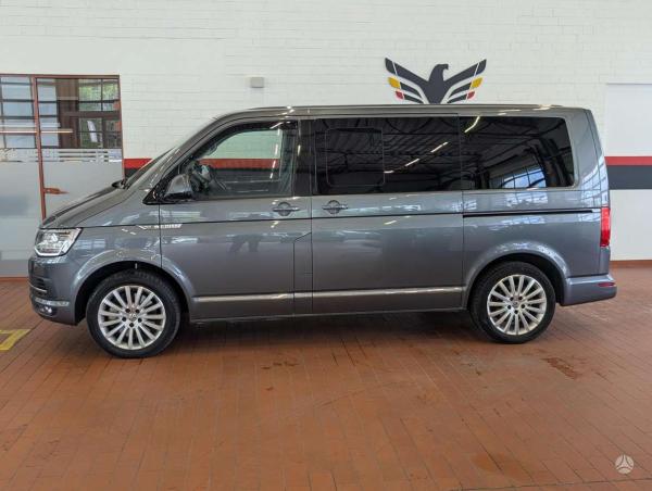 Grey Volkswagen Multivan 2017 in Marijampole, with an engine capacity of 1.97 L and mileage of 192 thousand km for 23850 €, photo 5 on AUTOMOTO.COM.LV