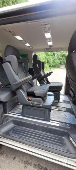 Pelēks Volkswagen Multivan 2020 Klaipėda, ar dzinēja tilpumu 1.97 L un nobraukumu 128 tūkst. km par 29900 €, foto 15 vietnē AUTOMOTO.COM.LV