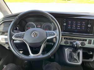 Grey Volkswagen Multivan 2021 in Vilnius, with an engine capacity of 2.00 L and mileage of 465 thousand km for 19200 €, photo 6 on AUTOMOTO.COM.LV