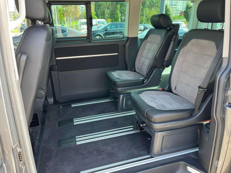 Grey Volkswagen Multivan 2021 in Vilnius, with an engine capacity of 2.00 L and mileage of 465 thousand km for 19200 €, photo 10 on AUTOMOTO.COM.LV