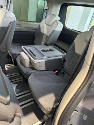 Grey Volkswagen Multivan 2022 in Vilnius, with an engine capacity of 1.98 L and mileage of 90 thousand km for 46000 €, photo 7 on AUTOMOTO.COM.LV