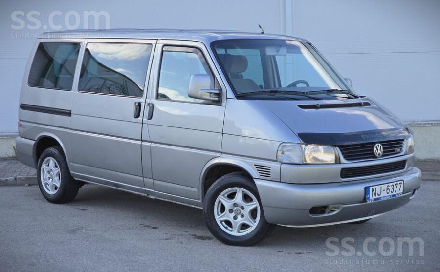 Grey Volkswagen Multivan 2000 in Tukums, with an engine capacity of 2.50 L and mileage of 376 thousand km for 3350 €, photo 2 on AUTOMOTO.COM.LV