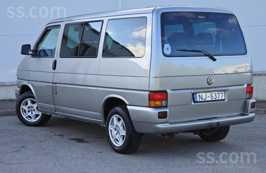 Grey Volkswagen Multivan 2000 in Tukums, with an engine capacity of 2.50 L and mileage of 376 thousand km for 3350 €, photo 4 on AUTOMOTO.COM.LV