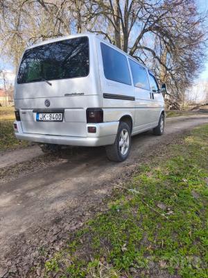 Grey Volkswagen Multivan 2000 in Rezekne, with an engine capacity of 2.50 L and mileage of 460 thousand km for 3700 €, photo 4 on AUTOMOTO.COM.LV