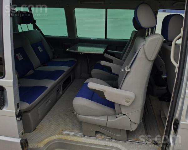 Pelēks Volkswagen Multivan 2000 Tukums, ar dzinēja tilpumu 2.50 L un nobraukumu 460 tūkst. km par 6800 €, foto 7 vietnē AUTOMOTO.COM.LV
