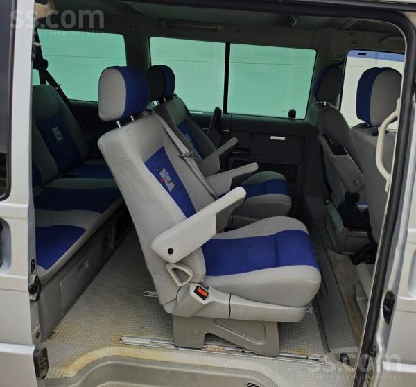 Pelēks Volkswagen Multivan 2000 Tukums, ar dzinēja tilpumu 2.50 L un nobraukumu 460 tūkst. km par 6800 €, foto 8 vietnē AUTOMOTO.COM.LV