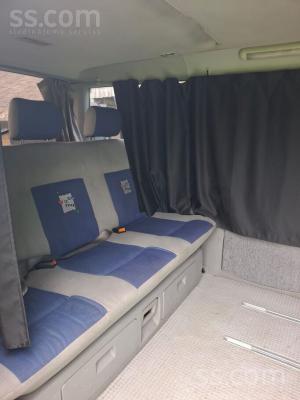 Pelēks Volkswagen Multivan 2000 Bauska, ar dzinēja tilpumu 2.50 L un nobraukumu 0 tūkst. km par 7000 €, foto 4 vietnē AUTOMOTO.COM.LV