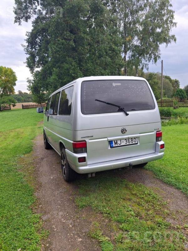Volkswagen Multivan 2000 Bauska vietnÄ PelÄks Volkswagen Multivan 2000 Bauska, ar dzinÄja tilpumu 2.50 L un nobraukumu 0 tÅ«kst. km par 7000 ā¬, foto 6 vietnÄ AUTOMOTO.COM.LV