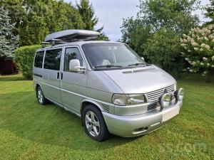Grey Volkswagen Multivan 2001 in Riga, with an engine capacity of 2.50 L and mileage of 444 thousand km for 7200 €, photo 3 on AUTOMOTO.COM.LV