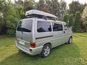 Grey Volkswagen Multivan 2001 in Riga, with an engine capacity of 2.50 L and mileage of 444 thousand km for 7200 €, photo 5 on AUTOMOTO.COM.LV