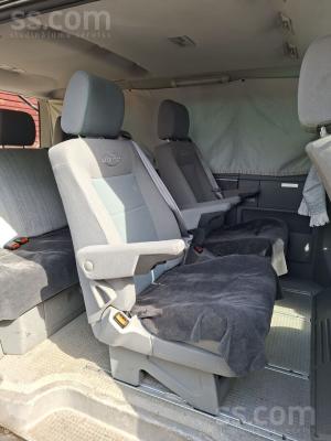 Grey Volkswagen Multivan 2001 in Riga, with an engine capacity of 2.50 L and mileage of 444 thousand km for 7200 €, photo 19 on AUTOMOTO.COM.LV