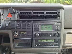 Grey Volkswagen Multivan 2001 in Riga, with an engine capacity of 2.50 L and mileage of 444 thousand km for 7200 €, photo 24 on AUTOMOTO.COM.LV