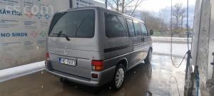 Pelēks Volkswagen Multivan 2002 Liepāja, ar dzinēja tilpumu 2.50 L un nobraukumu 327 tūkst. km par 8400 €, foto 7 vietnē AUTOMOTO.COM.LV